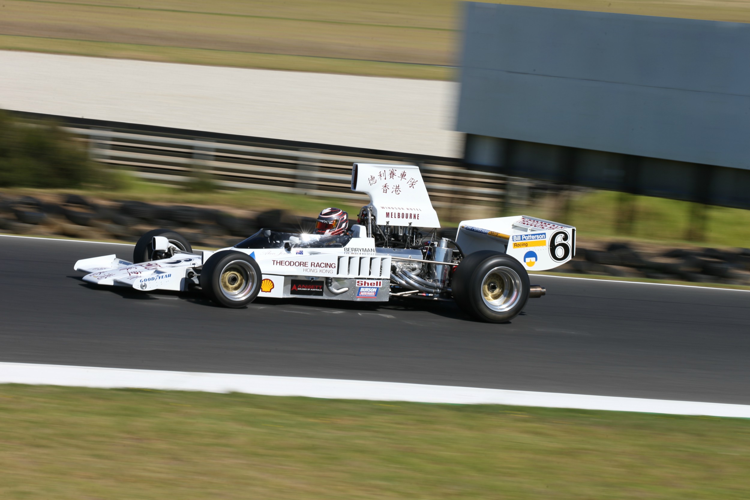 Tweedie Triple in Phillip Island F5000 Openers | HistoricRacingNews.com