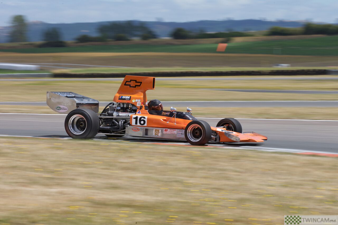 F5000 Thunder at Taupo Historic GP | HistoricRacingNews.com