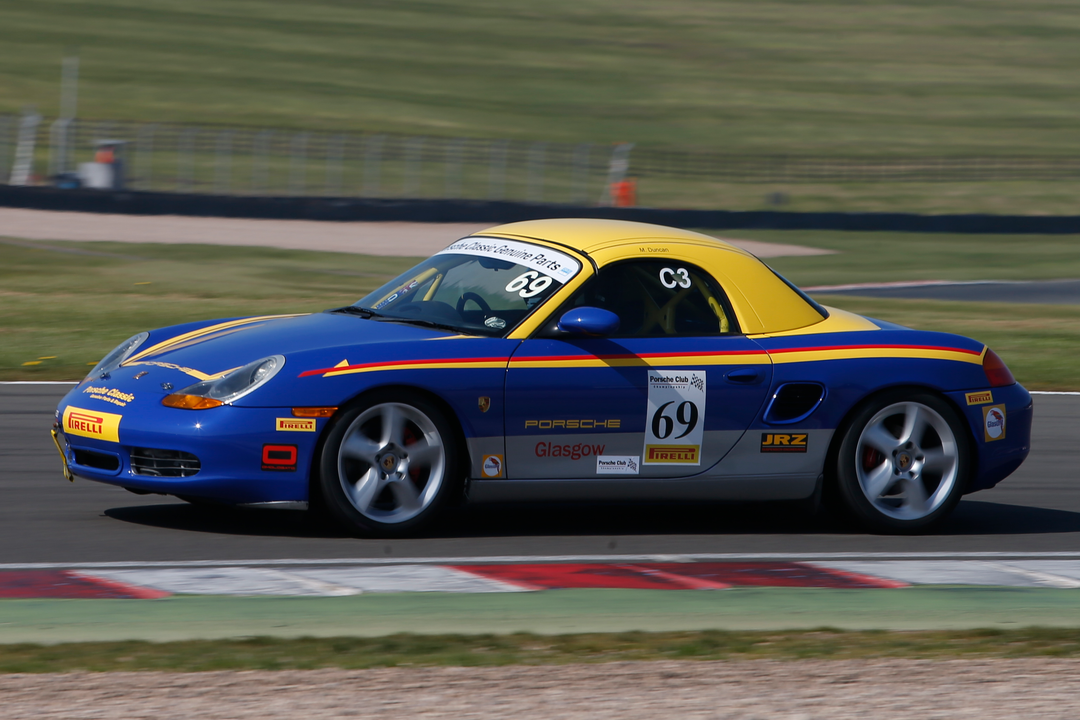 Gallery: Restoracing Remembers Classic Porsche Liveries ...